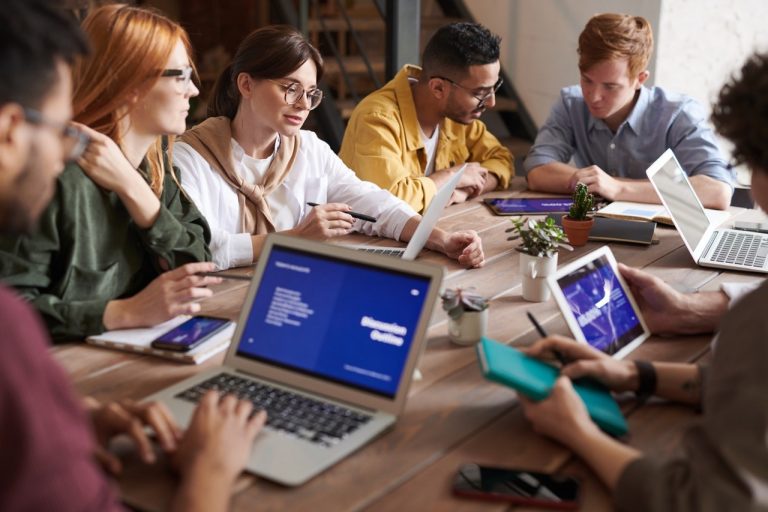 Computers Conversation Questions and Topics - 2020 | TopicsMill